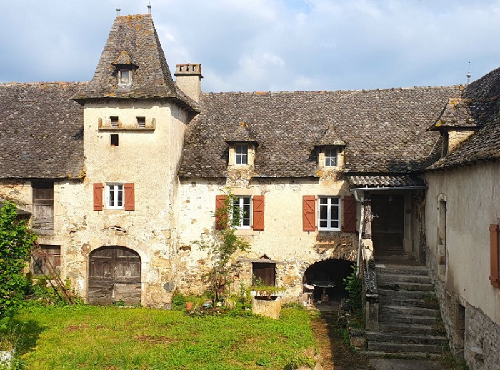 Vente Ancien corps de ferme AVEYRON